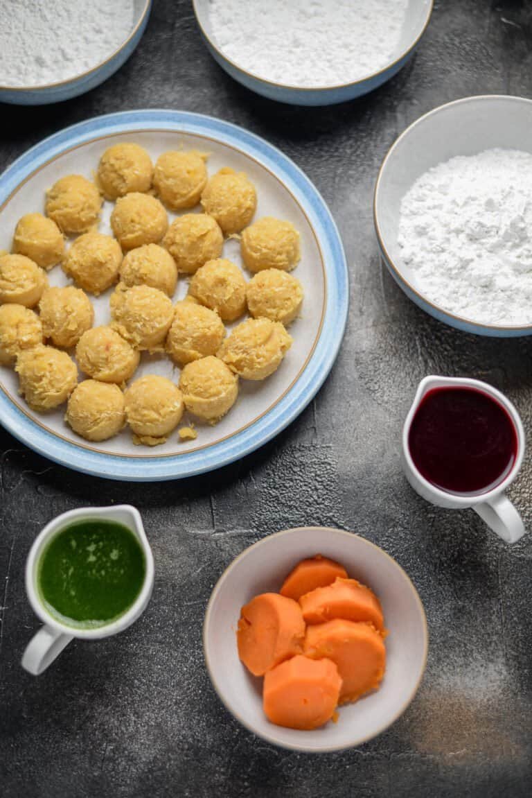 Trio Sticky Rice Balls in Ginger Syrup (Chè Trôi Nước Ba Màu) - Summer ...