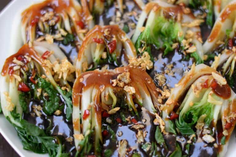 Pak Choi in Oyster Sauce (Cải Thìa Sốt Dầu Hào) - Summer & Spice